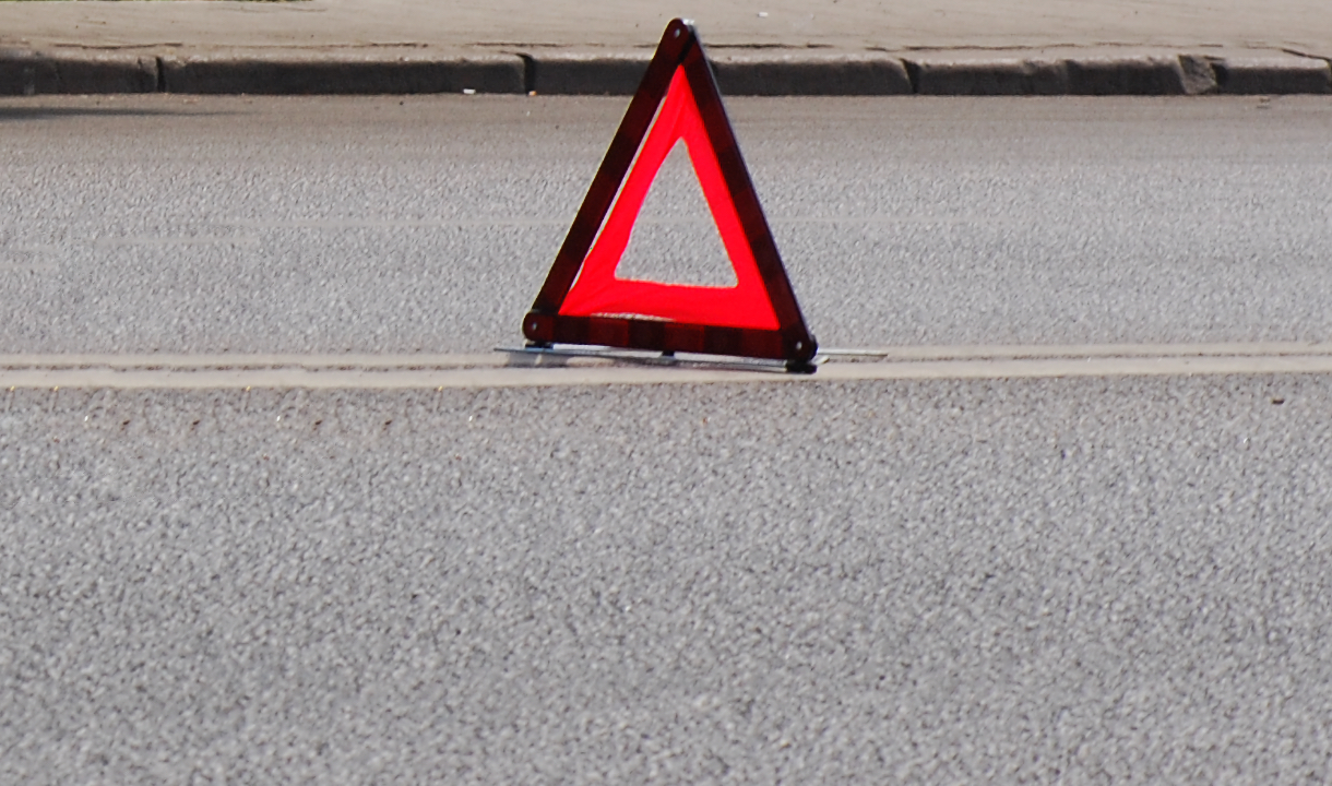 Тройное ДТП под Воронежем: спасатели деблокировали пострадавшего ...